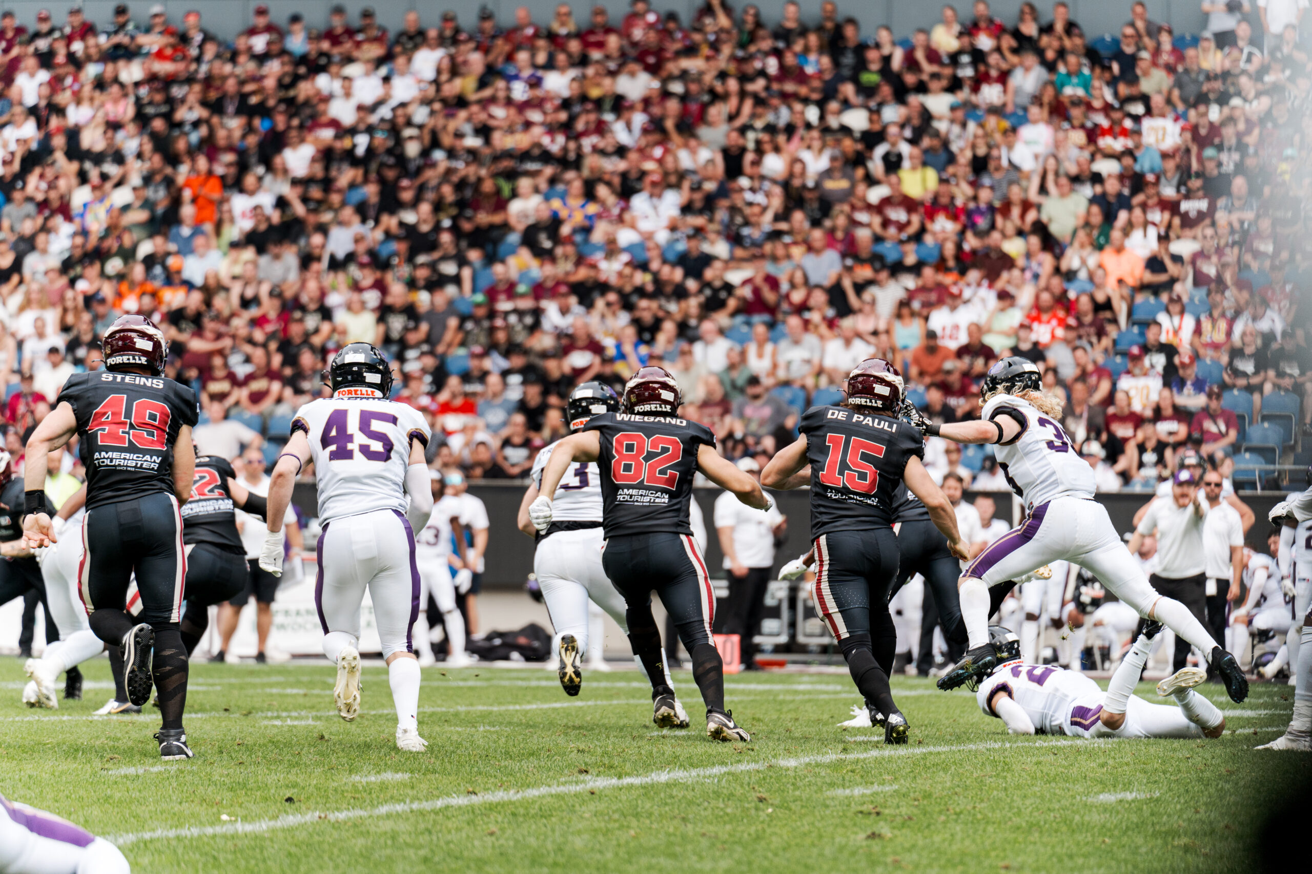 Toonga bricht Rekord bei Fires 48:13-Triumph - Rhein Fire